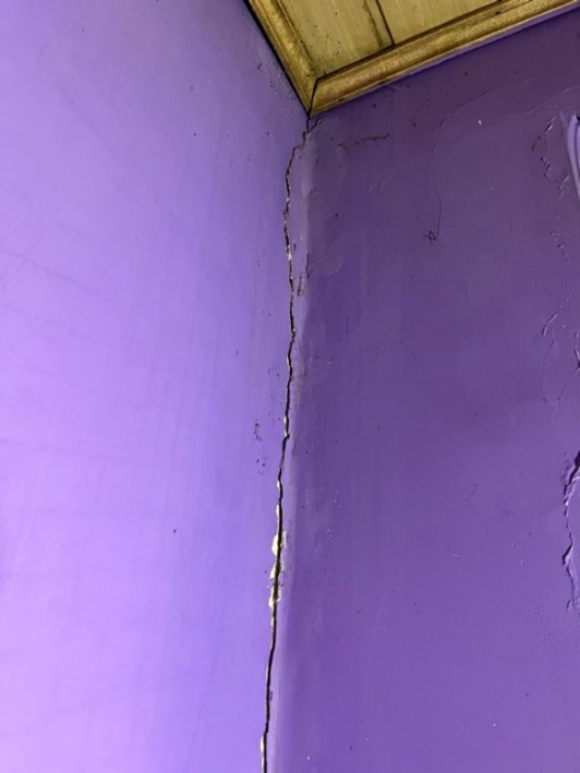 Verschillende oorzaken en soorten scheuren - Adexcon