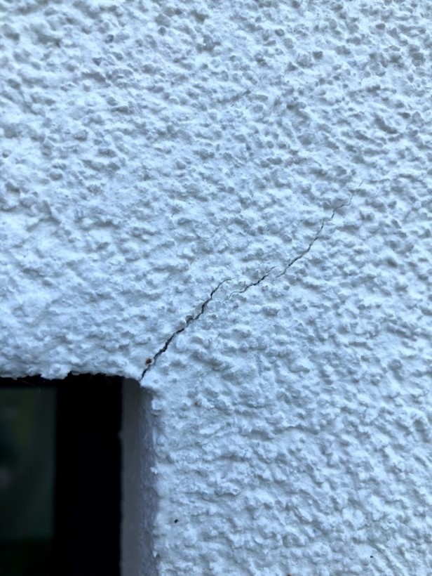 Verschillende oorzaken en soorten scheuren - Adexcon